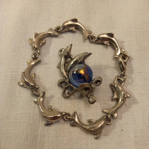 Jewelry | Dolphin Link Bracelet And Silver Pewter Double Dolphin ...
